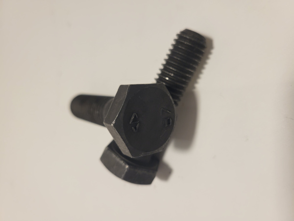 Heavy Hex Bolt B7 Steel 3/4-10x1 1/2 Plain FT | DW Fastener